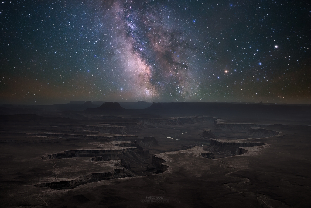 Astrophotography Tutorial - Dark Skies and Moon Phase - Fototripper